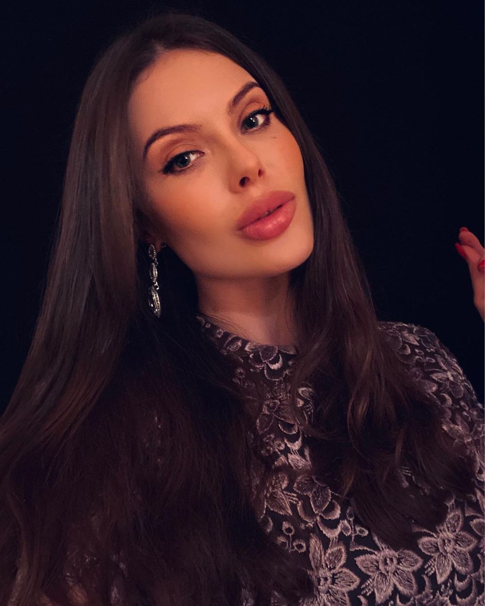 ID 143817 - Polina from, 27 years old, brown